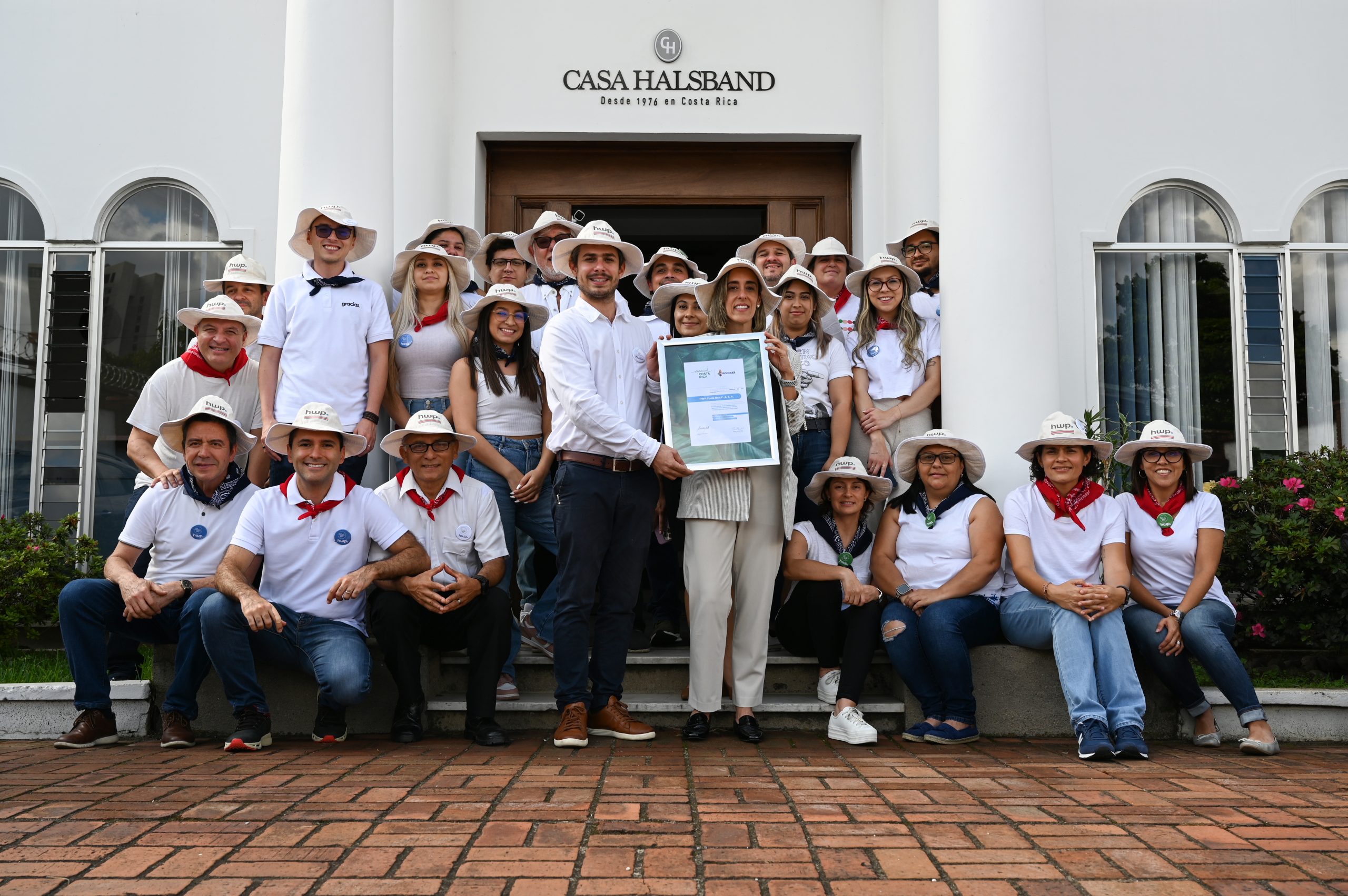 HWP renueva su compromiso con la marca país Esencial Costa Rica hasta ...